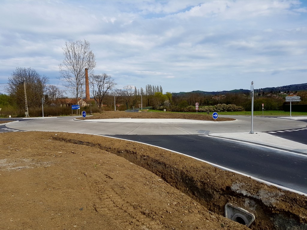 Un rond-point en béton - Materials Infos
